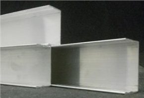 Aluminium angle to suit cool room panel - Insulation Industries